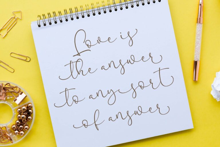 Pretty Yellow Script – Blankids Fonts